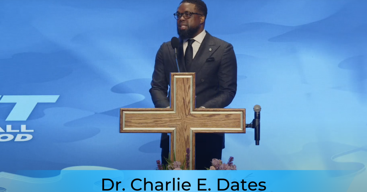 Pastor Charlie Dates rozda mieszkańcom Chicago 40 tysięcy jaj - POLSKI ...